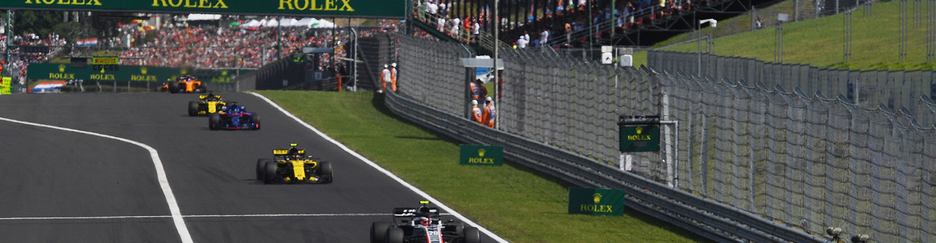 Pit Exit Grandstand - Hungary | Formula1.com