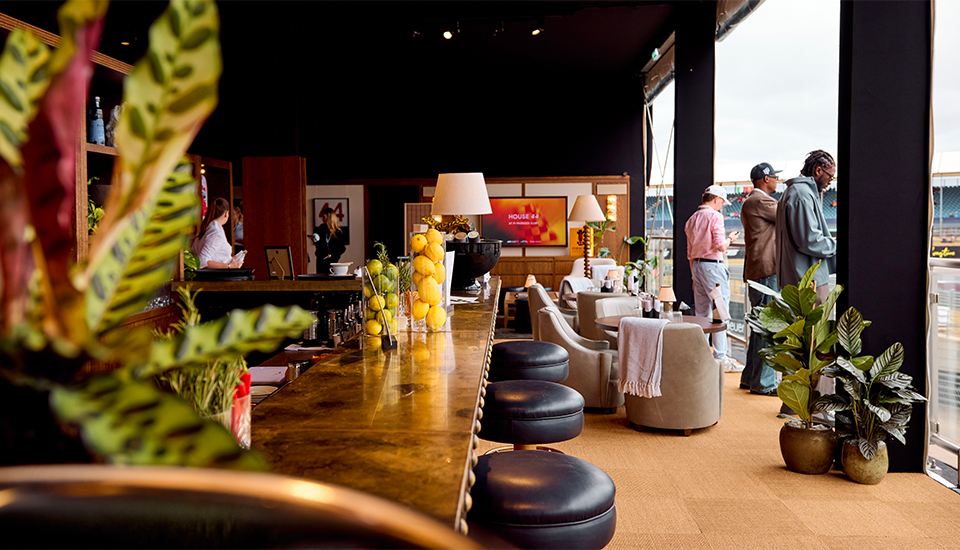 Paddock Club House 44 | Formula1.com