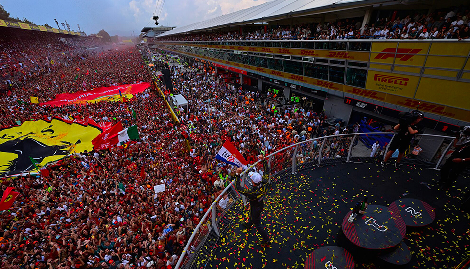 Paddock Club House 44 passes | Formula1.com