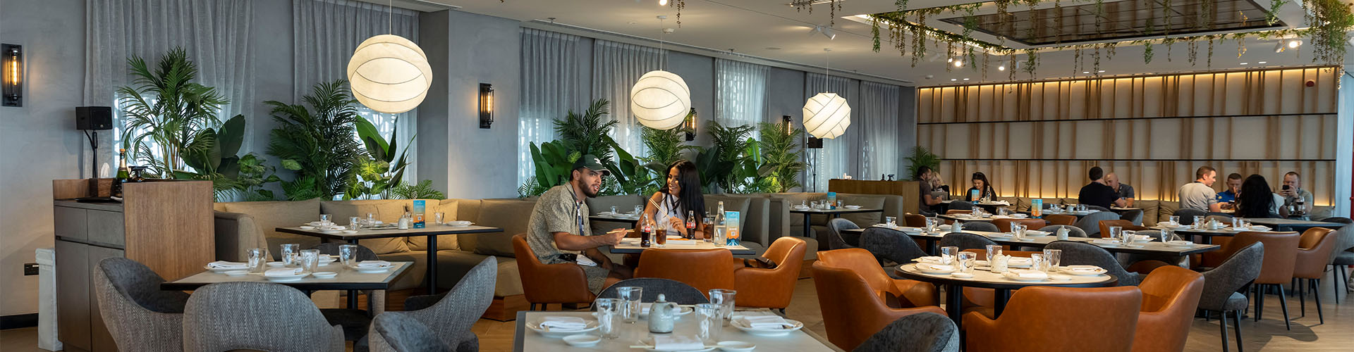 Club 58 Hospitality - Abu Dhabi | Formula1.com