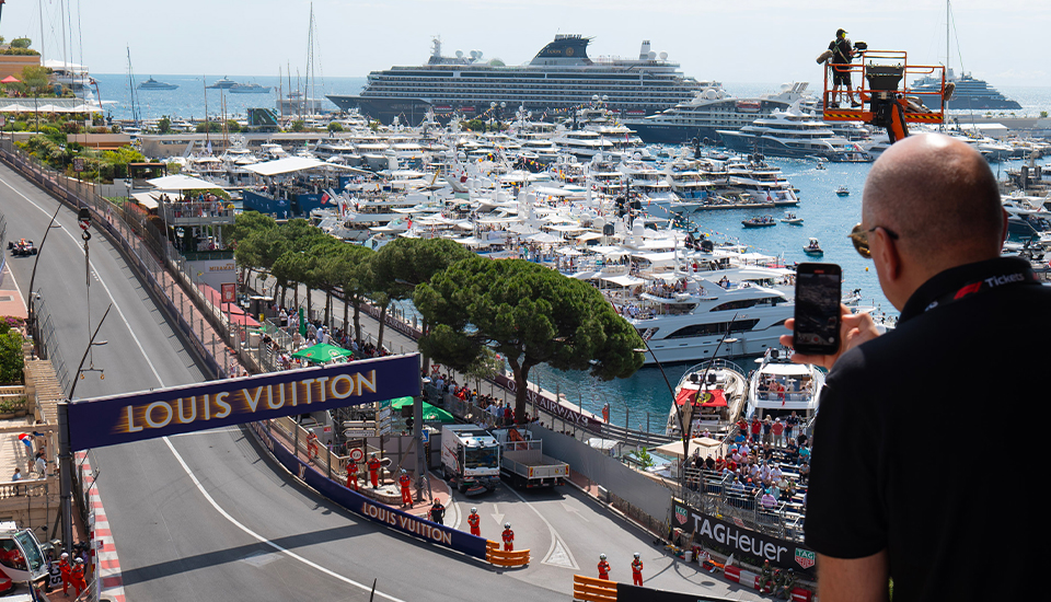 Bronze VIP Terrace - Monaco | Formula1.com