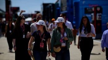 F1 Paddock Club™ House 44 - Abu Dhabi | Formula1.com