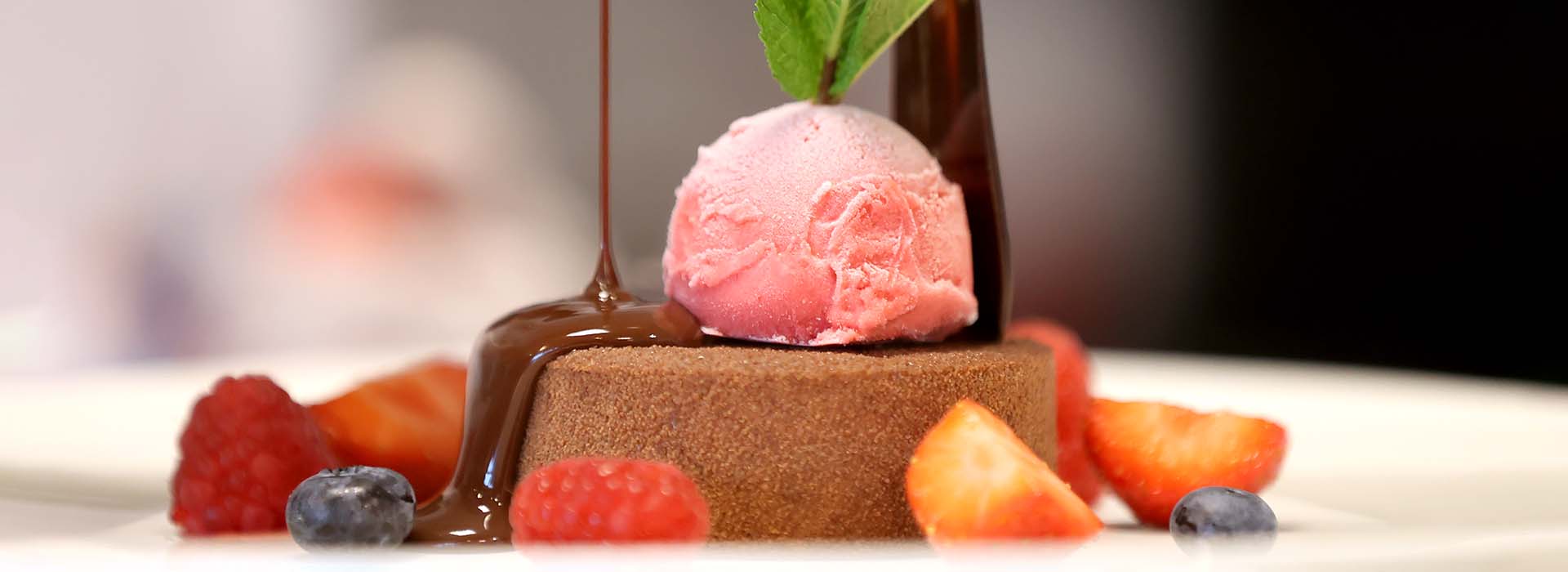 Additional F1® Hospitality | Formula1.com